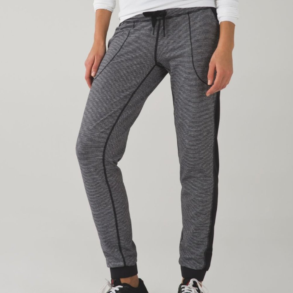 Lululemon Base Runner Pant Iii Tonka Stripe Black Hea… - Gem